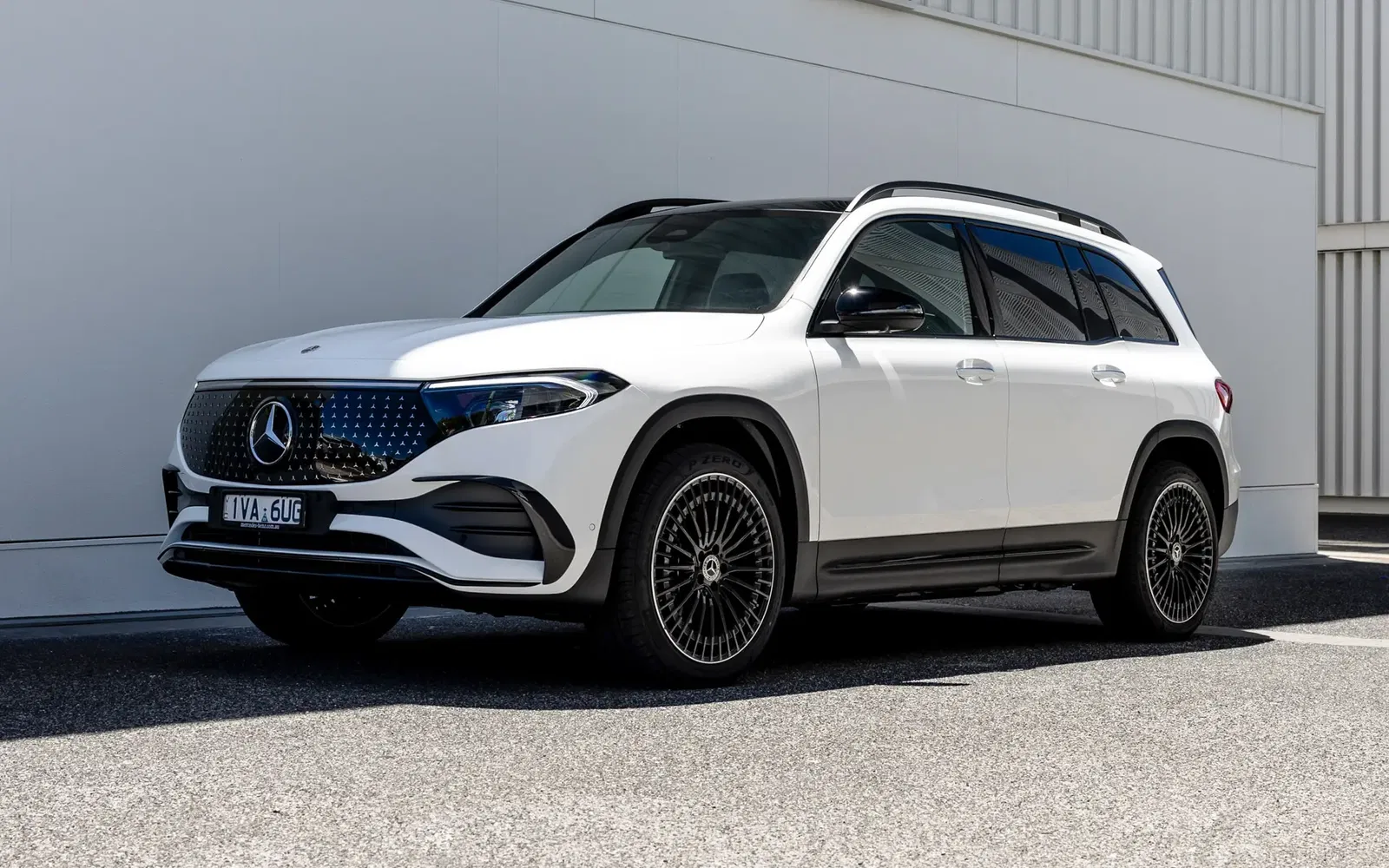 Mercedes-Benz EQA and EQB Night Editions Announced - CarSauce